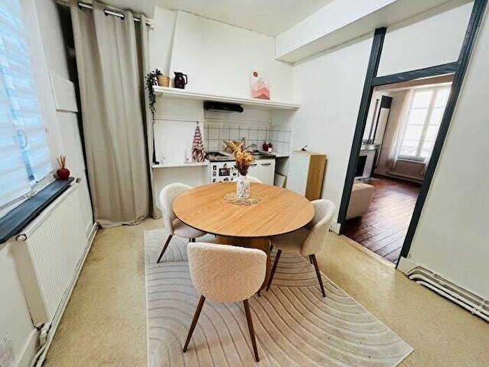 Appartement à louer - Plateau, Laon - 2 pièces - 1 chambre