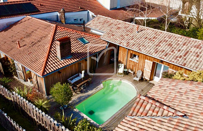 Gujan-Mestras, Centre-ville : Maison 6 pièces à vendre