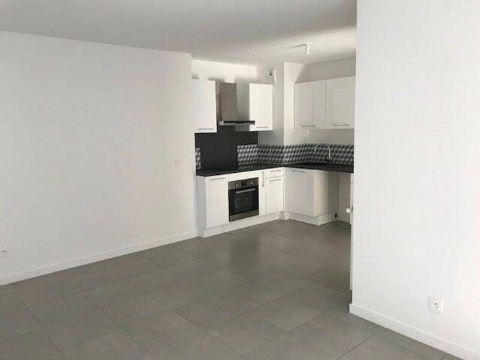 Appartement 3 pièces à louer à Cyprian, Villeurbanne