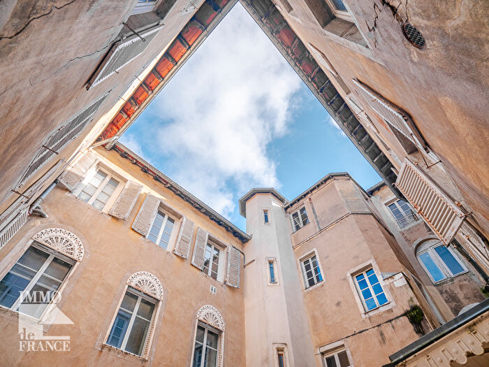 Appartement à vendre - Bourg-en-Bresse, Centre, Brou, Baudières - 9 pièces - 4 chambres