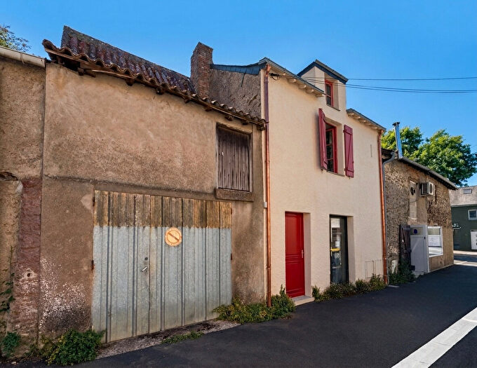Carquefou, Centre-ville, Charbonneau, Châteaubriand, Bois Saint-Lys - Maison 3 pièces à vendre