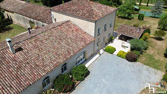 Nérigean : Maison 7 pièces à vendre