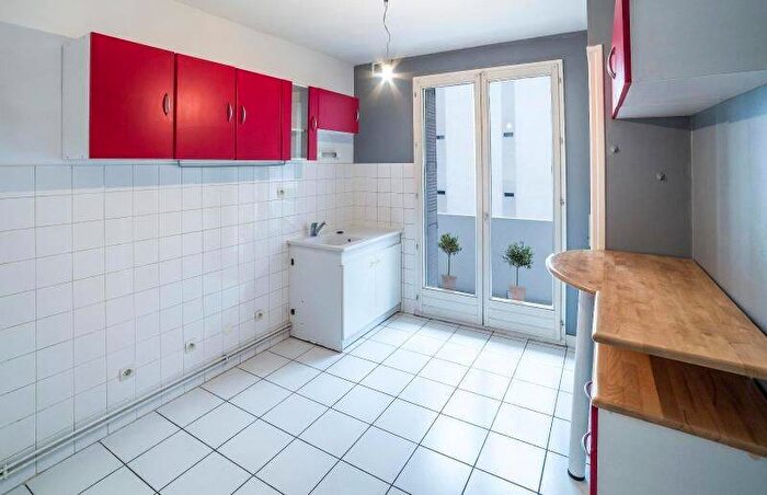 Championnet-Caserne de Bonne, Grenoble - Appartement 2 pièces à louer