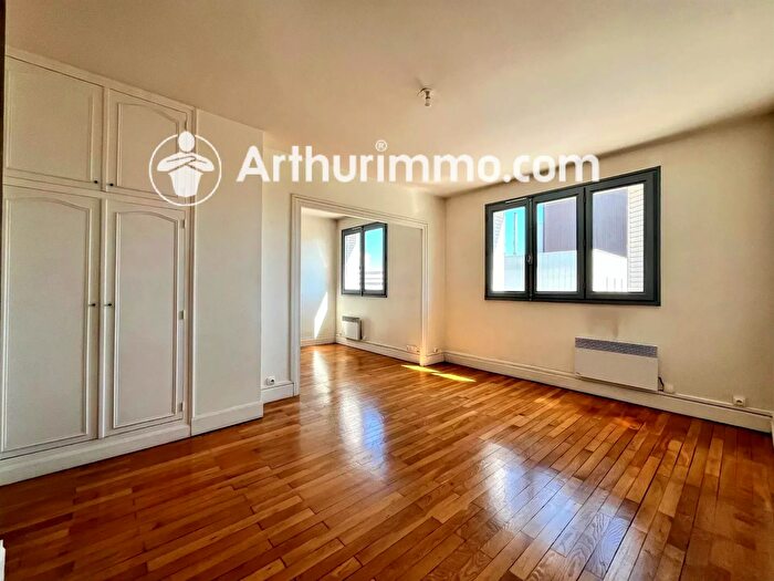 Appartement 3 pièces à vendre - Lyon 8ème, Etats Unis