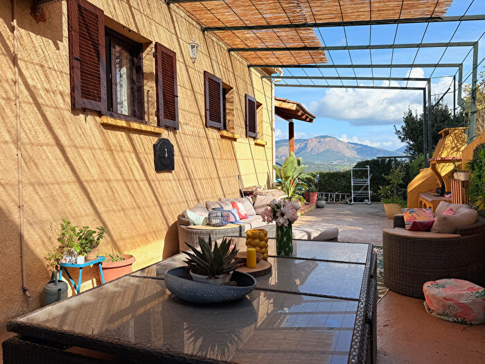 Maison à vendre - Appietto - 8 pièces - 5 chambres