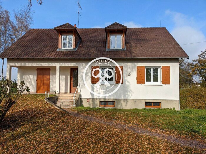 Montsuzain : Maison 5 pièces à louer