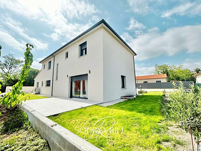 Maison à vendre - Castelnaudary, Villa Annie, Villa Jean-Pierre, Le Petit Touzet, Foyssac - 5 pièces - 4 chambres