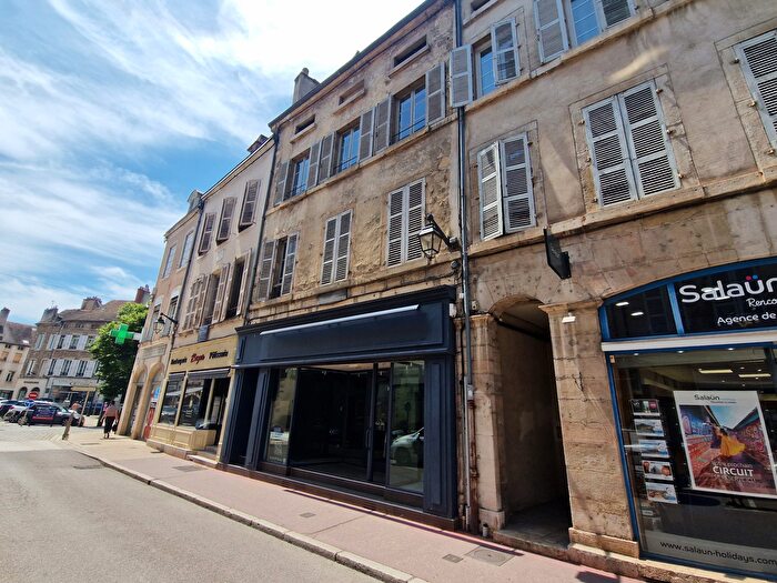 Appartement à vendre - Beaune, Centre-ville - 1 pièce