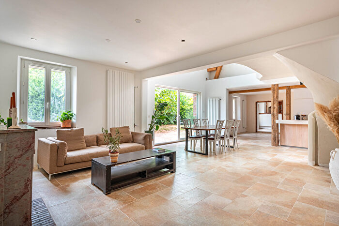 Maison à vendre - Mainvilliers - 9 pièces - 5 chambres