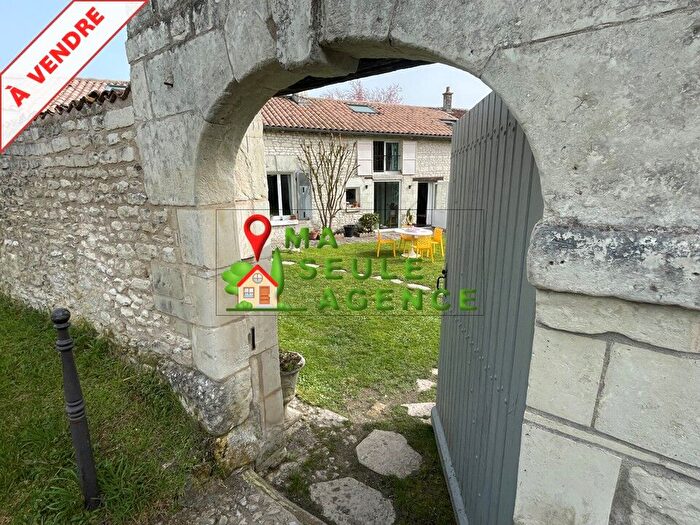 Maison à vendre - Prinçay - 5 pièces - 4 chambres