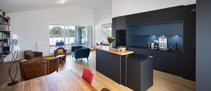 Appartement à vendre - Sarcelles, Village, Chauffour - 2 pièces - 1 chambre