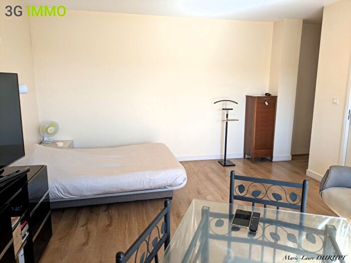Sens, Faubourg d'Yonne, l'île d'Yonne : Appartement 1 pièce à vendre