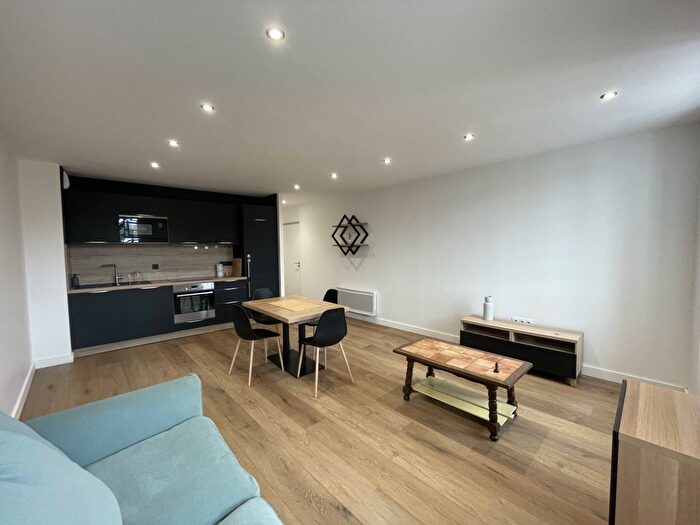 Appartement à louer - St Jean Pied de Port - 2 pièces - 1 chambre