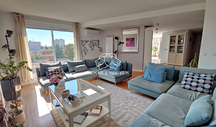 Appartement à vendre - Caluire-et-Cuire, Cuire-le-bas, Cuire-le-Haut - 8 pièces - 4 chambres