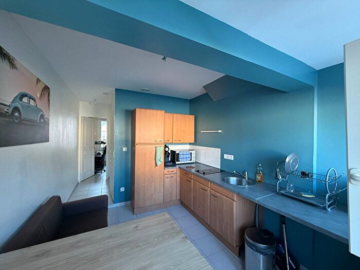 Appartement à louer - Nord, Ifs - 1 pièce