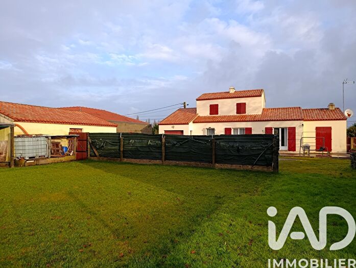 Maison à vendre - La Plaine-sur-Mer - 6 pièces - 4 chambres