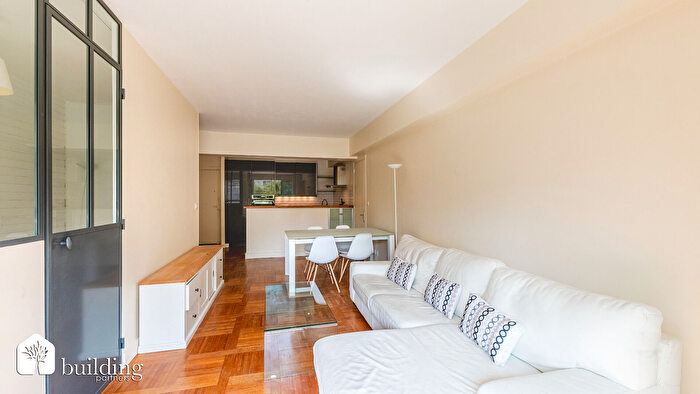 Appartement 3 pièces à vendre à Paris 16ème, Chaillot