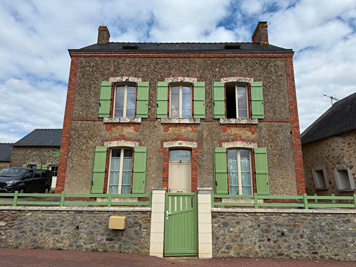 Maison 7 pièces à vendre à Auvers-le-Hamon