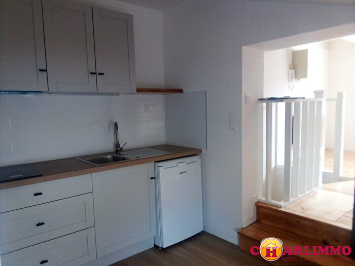 Appartement 1 pièce à Saint-Junien, à louer