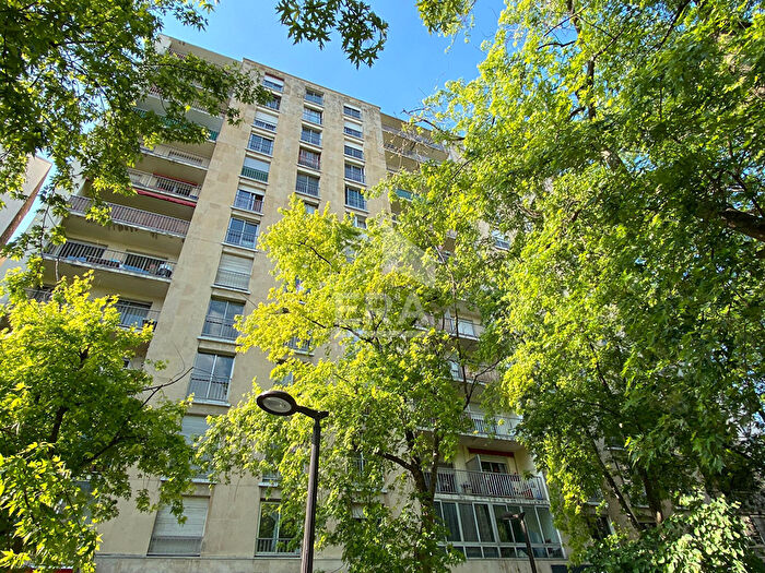 Appartement 1 pièce à vendre à Paris 19ème, Bassin de la Villette