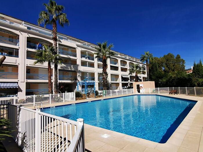 Appartement 2 pièces à Le Lavandou, Centre-ville, Plage du Lavandou, Pointe Pilon, à vendre