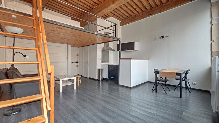 Appartement 1 pièce à louer à Lyon 4ème, Croix Rousse Est