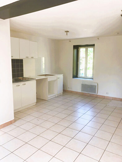 Appartement 2 pièces à Émerainville, à louer