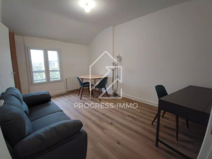 Appartement à louer - Gare-Jean Jaurès, Vitry-sur-Seine - 2 pièces - 1 chambre