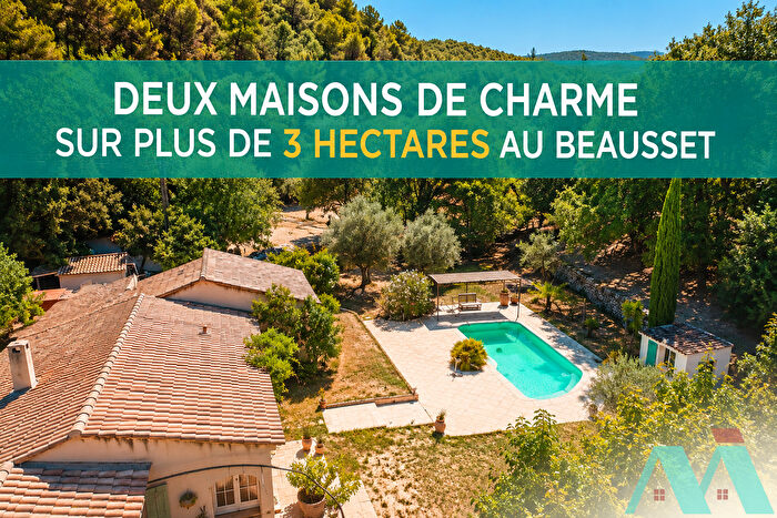 Maison 8 pièces à Le Beausset, à vendre