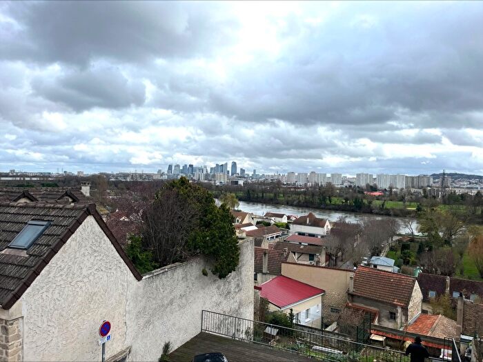 Carrières-sur-Seine, Centre historique : Appartement 4 pièces à louer