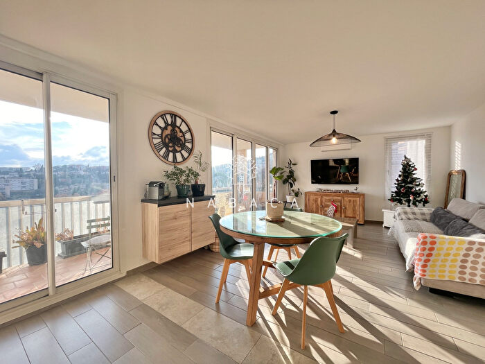 Appartement à vendre - Grasse, Gare - 4 pièces - 3 chambres