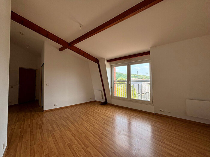 Appartement 2 pièces à louer à Sens, Faubourg d'Yonne, l'île d'Yonne