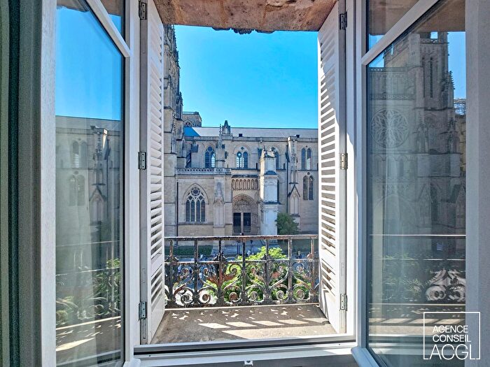 Appartement 1 pièce à Bordeaux, Saint-Christoly, à louer