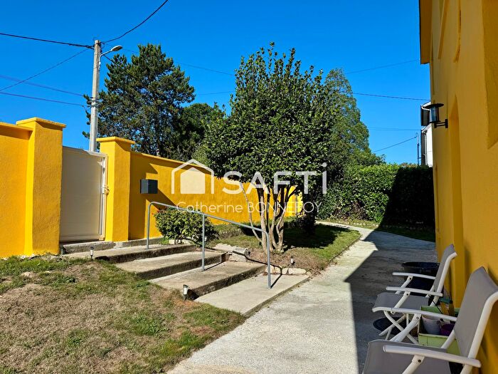 Maison 7 pièces à Saint-Tugdual, à vendre