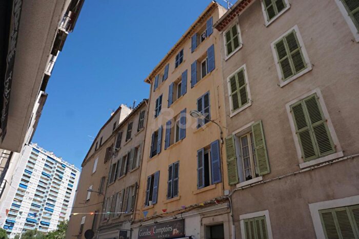 Appartement 2 pièces à louer à Toulon, Le Mourillon, La Mitre, Fort Lamalgue
