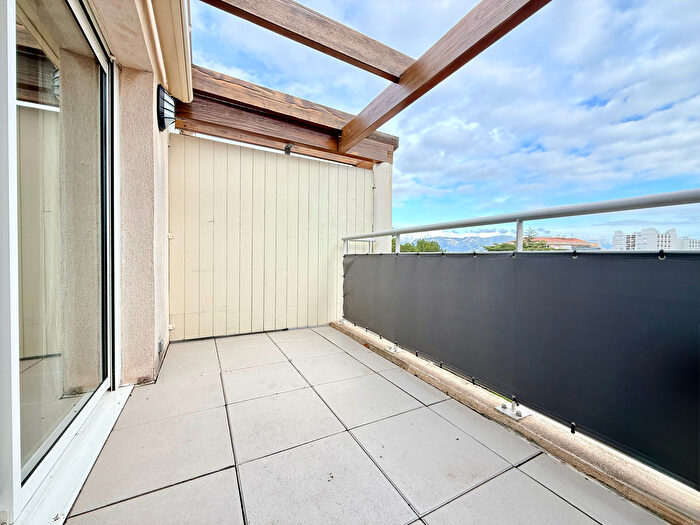 Appartement à louer - La Seyne-sur-Mer, Est - 2 pièces - 1 chambre