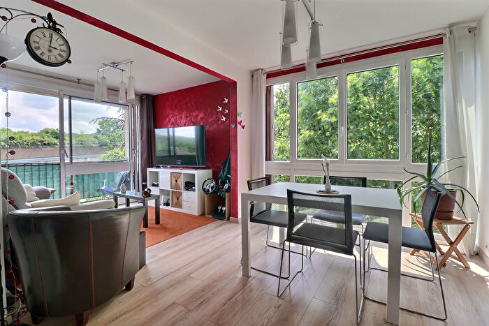 Appartement à vendre - Fontenay-le-Fleury, Croix du Mont - 5 pièces - 3 chambres