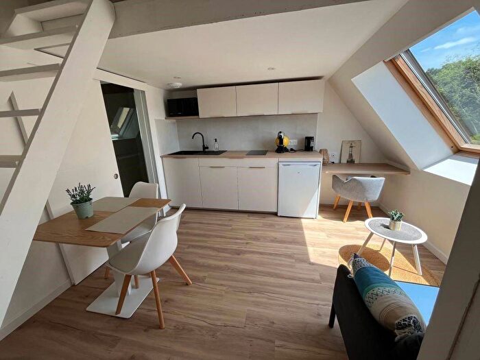 Quatre Chemins-Quelisoy, Larmor-Plage : Appartement 1 pièce à louer