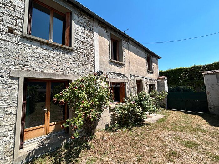 Maison 6 pièces à vendre à Bennecourt