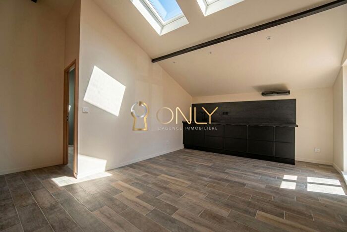 Quincieux - Appartement 3 pièces à vendre