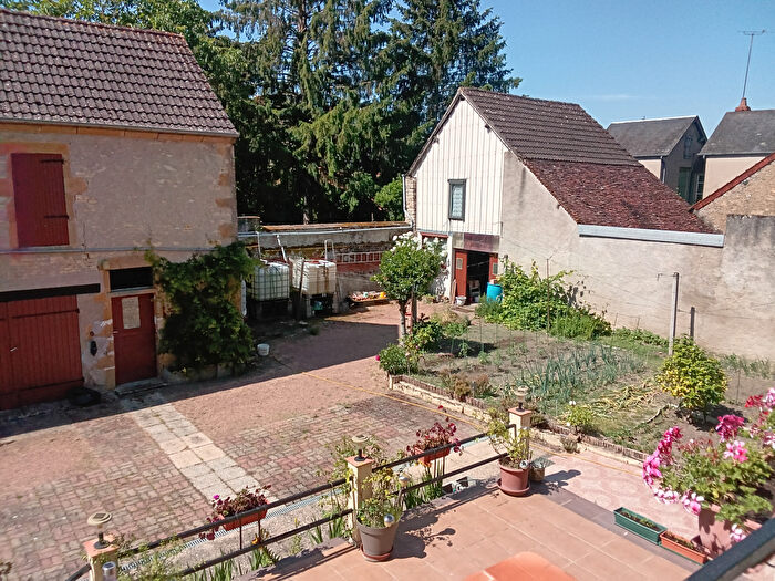 Maison 9 pièces à vendre - Nérondes