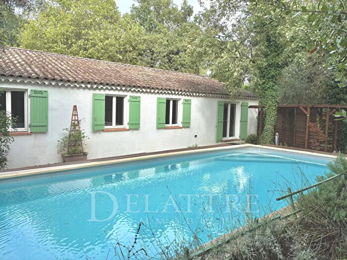 Maison à vendre - Roquefort-les-Pins - 4 pièces - 3 chambres