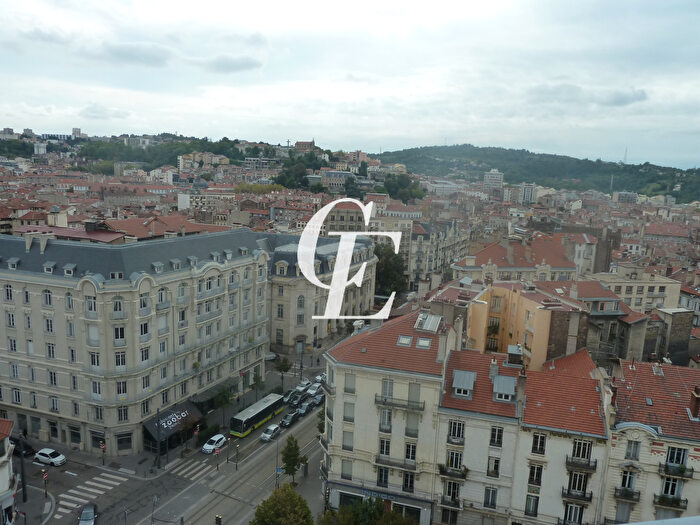 Appartement à vendre - Saint-Étienne - 3 pièces - 2 chambres