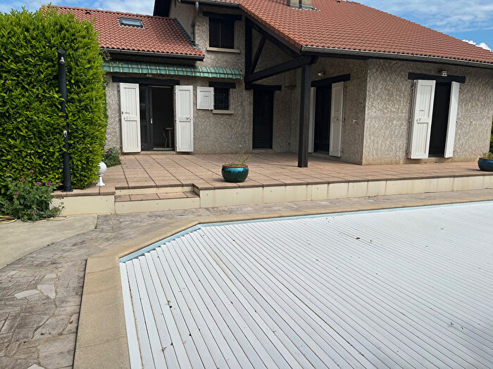 Maison à vendre - Fontaine, La Poya, Plan, Vouillants - 7 pièces - 5 chambres