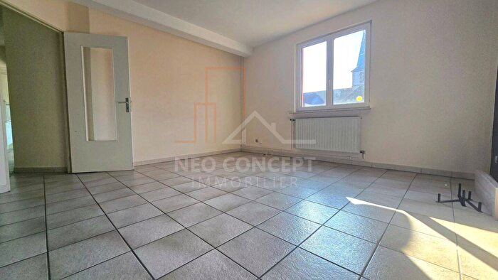 Maisons à vendre et appartements à louer - 3