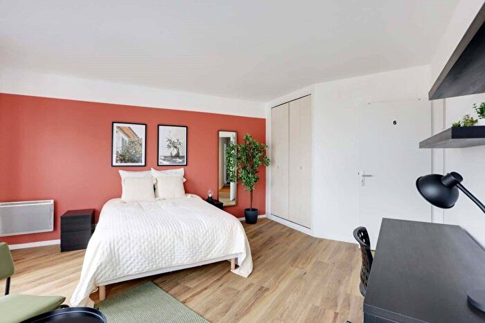 Gambetta, Courbevoie - Appartement 1 pièce à louer