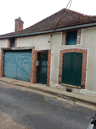 Maison 2 pièces à Villeneuve-sur-Yonne, à vendre