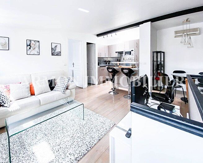 Appartement à louer - Vendôme, Paris er arrondissement - 2 pièces - 1 chambre