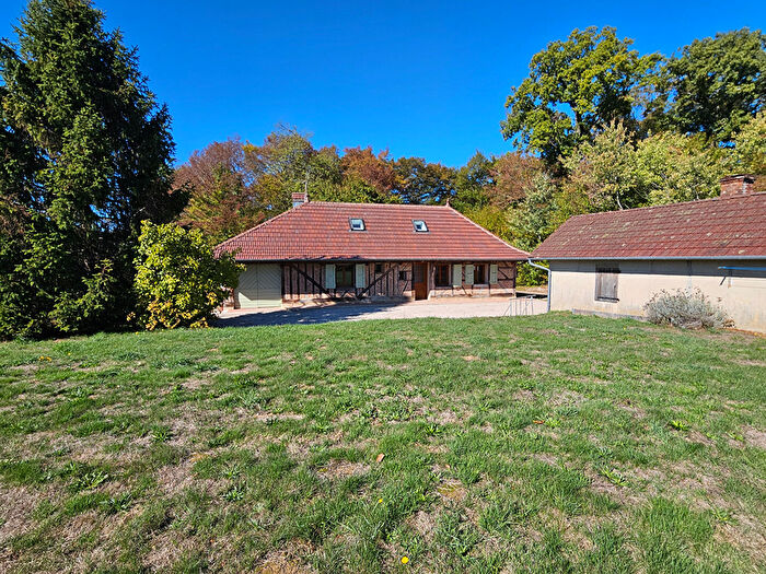Maison 4 pièces à vendre à Commenailles