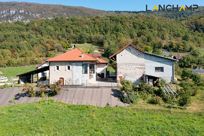 Maison à vendre - Serrières-en-Chautagne - 6 pièces - 3 chambres